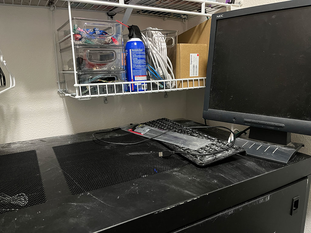 ScottSevener.com » writer, humor columnist, purveyor of fine meats ...